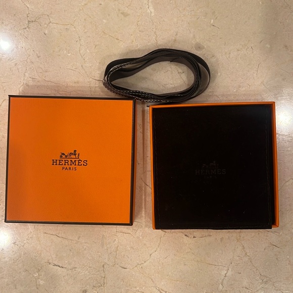 Hermes | Storage & Organization | Hermes Bracelet Box With Jewelry ...